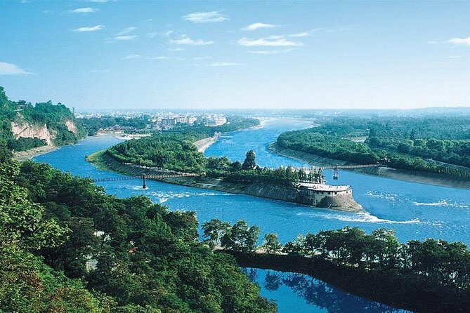 Private Day Tour: Chengdu Wuhou Temple, Jili and Dujiangyan Irrigation System - Key Points