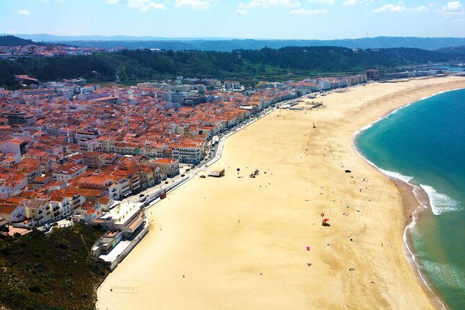 Private day tour Fatima Batalha Nazare Obidos from Lisbon - FAQ