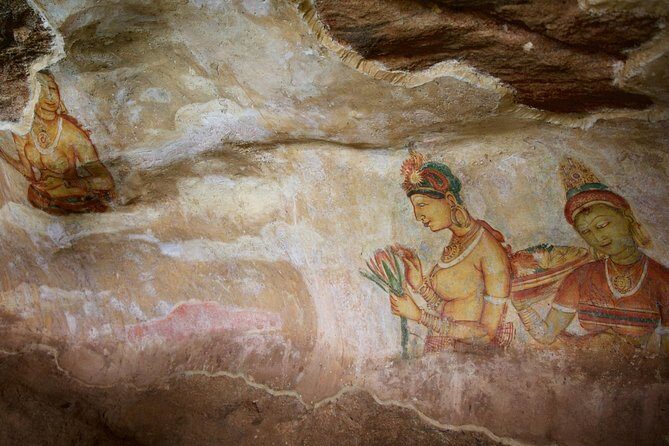 Private Day Tour from Colombo to Sigiriya, Dambulla & Pidurangala - The Sum Up