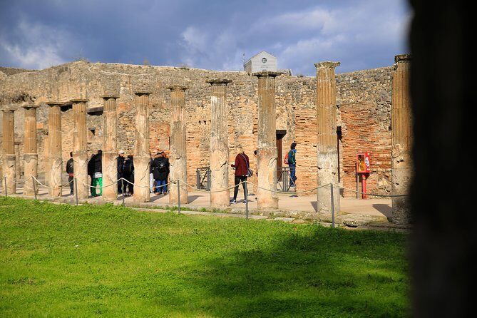 Private Day Tour from Rome to Pompeii and Herculaneum with Hotel Pick up - What’s Included and What’s Not