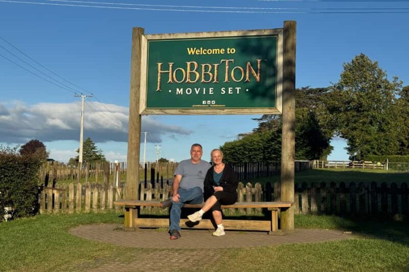 Private Day Tour - Hobbiton Movie Set, Rotorua & Treewalks - Redwoods Forest: Treetop Walks and Suspension Bridges