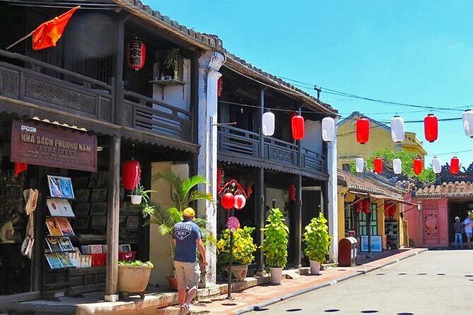 Private Day Tour in Danang & Hoi An Discovery from Hue - FAQ