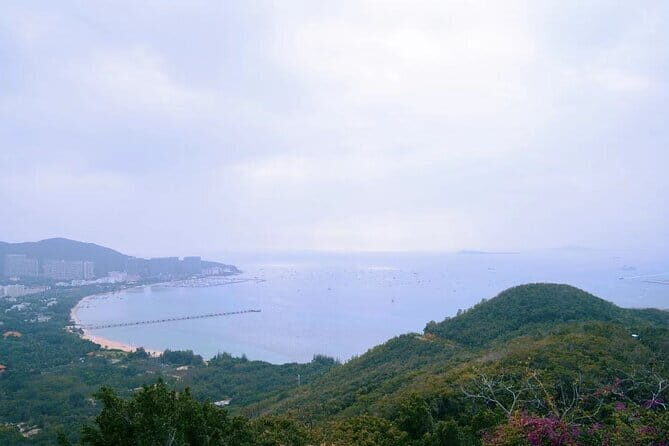 Private Day Tour in Sanya: Nanshan Cultural Tourism Zone and Luhuitou - Exploring Nanshan Cultural Tourism Zone