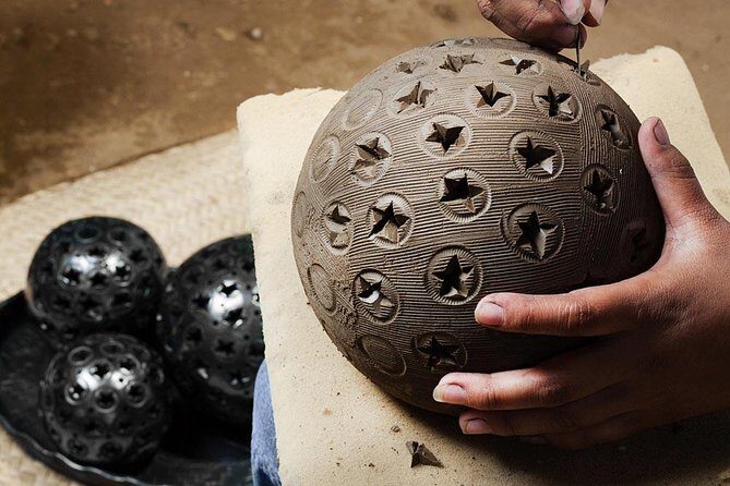 Private Day Tour including Artisan Villages of Alebrijes and Black Pottery - The Value of a Private, Guided Experience