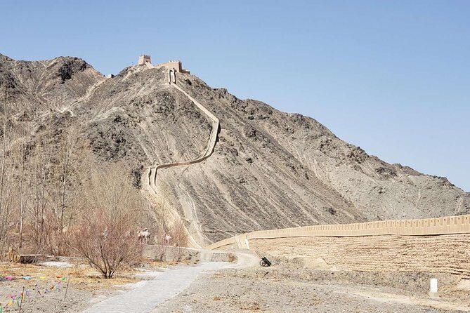 Private Day Tour: Jiayuguan Pass, Overhanging Great Wall, Wei and Jin Tomb - Visiting the Jiayuguan Pass: The Heart of the Tour