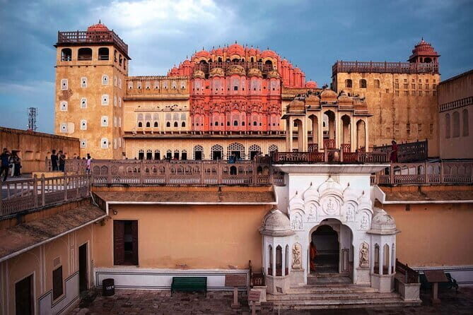 Private - Day Tour of Pink City (Jaipur) - FAQ