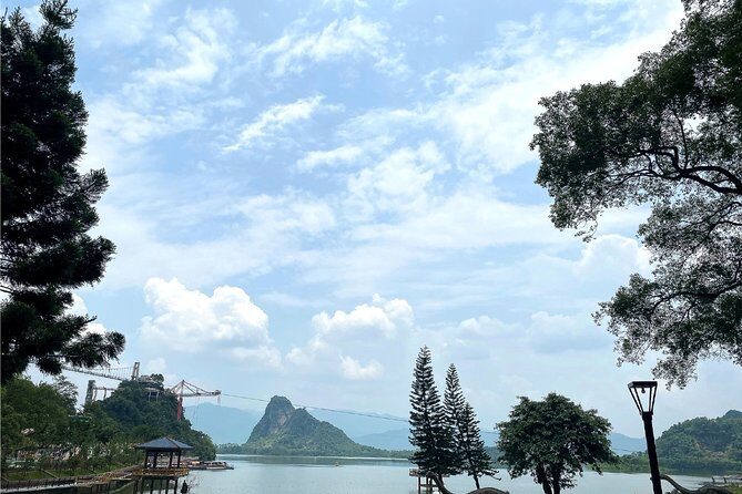 Private Day Tour to Baojinggong Cave and Mount Lion from Guangzhou - Exploring the Itinerary: What You Can Expect