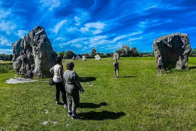 Private Day Tour to Bath, Avebury & The Cotswolds - Logistics, Timing, and Practical Tips