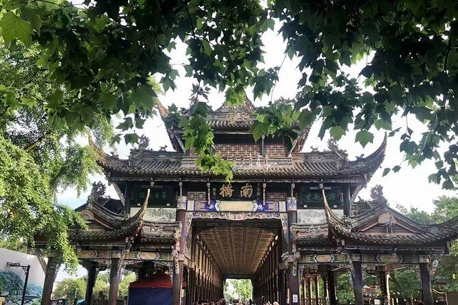 Private Day Tour to Dujiangyan Panda Base & Dam from Chengdu - FAQ