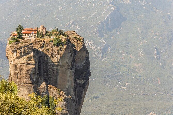Private day tour to Meteora from Thessaloniki without guide - What Travelers Say
