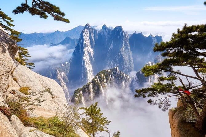 Private Day Tour to Mt Huashan from Xi'an by Bullet Train - What to Expect on This Scenic Escape