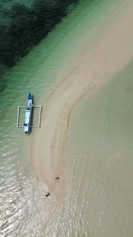 Private day tour to pink beach-sand island-gili petelu - An In-Depth Look at the Tour