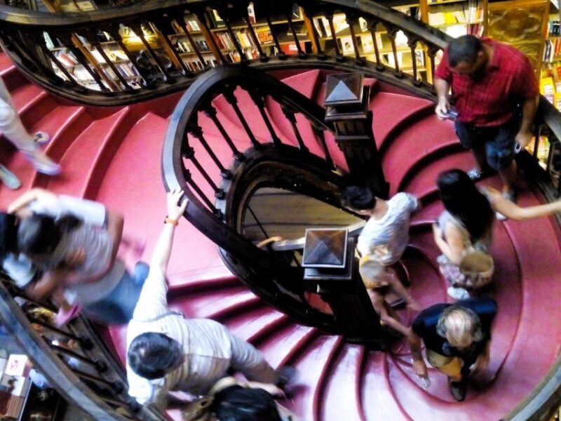 Private Day Tour to Porto with maximum 2 stop in the way - Discover the Charm of Portugal with a Private Day Tour to Porto