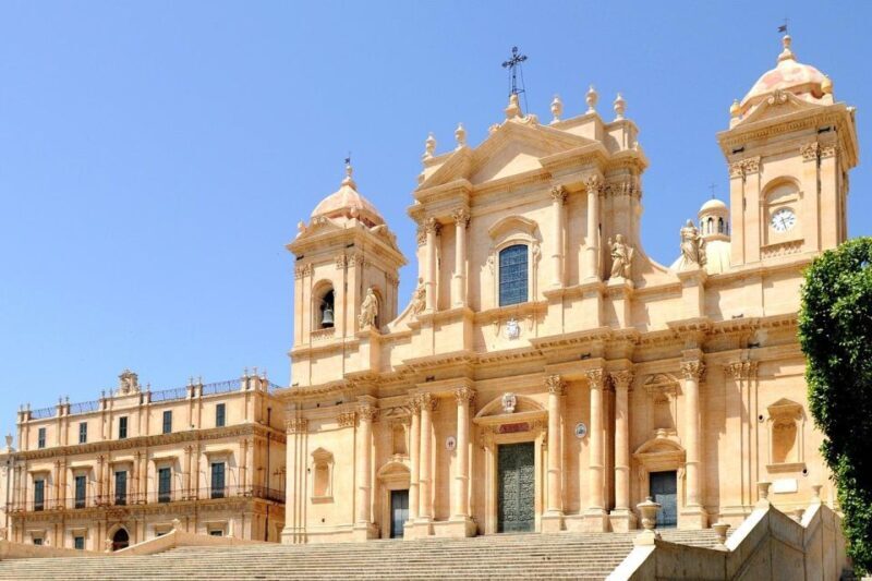 Private Day Tour to Siracusa and Noto from Catania - Realistic Expectations and Insights