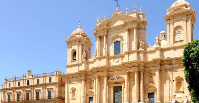 Private Day Tour to Siracusa and Noto from Taormina - A Thorough Look at the Experience