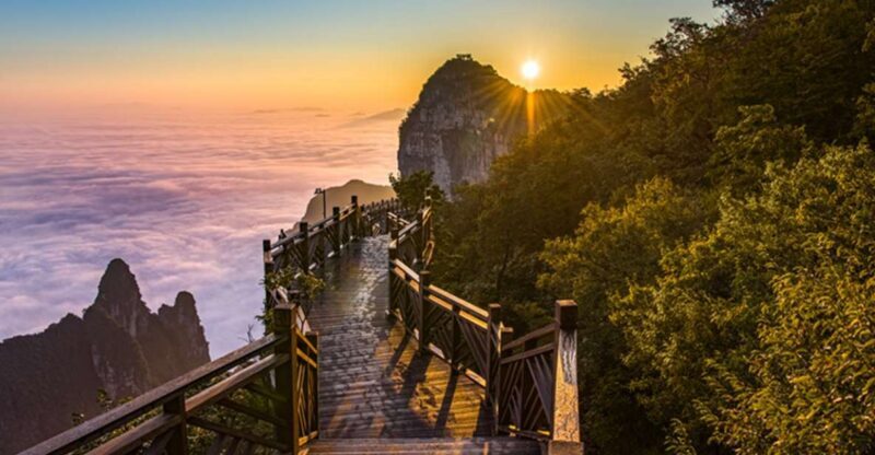 Private Day Tour to Tianmen Mountain & Glass Walk - Key Points