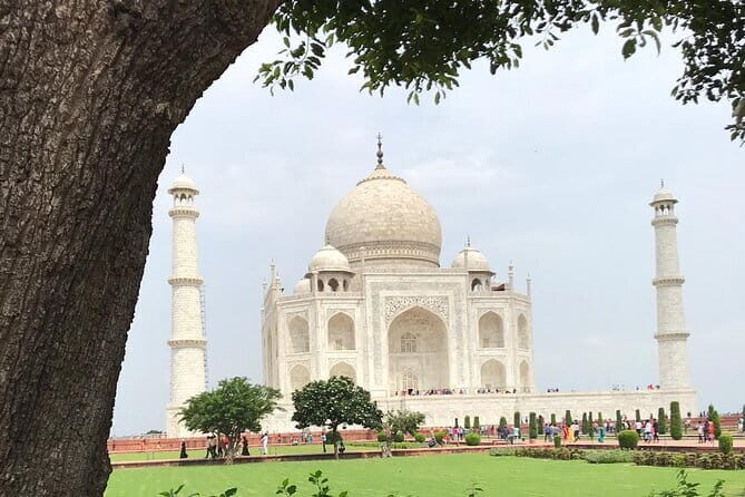 Private Day Tour to Vrindavan, Mathura and the Taj Mahal from New Delhi - The Sum Up: Who Will Benefit Most?