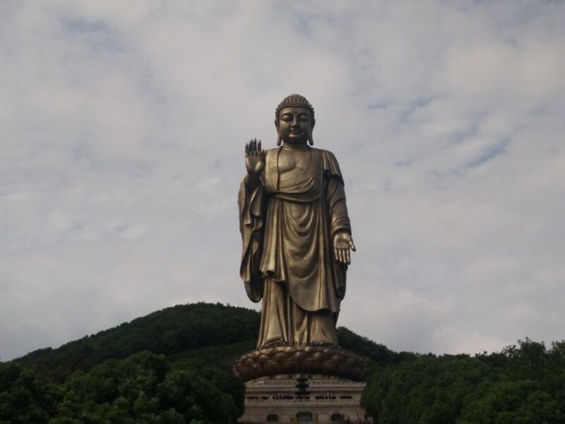 Private Day Tour to Wuxi Lingshan Grand Buddha and Tai Lake - Who Should Consider This Tour?