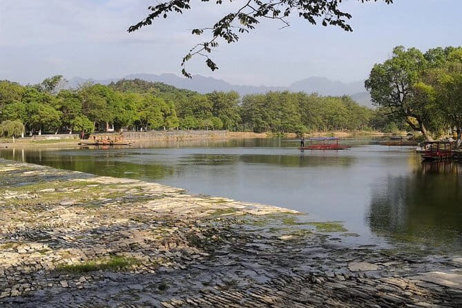 Private Day Tour to Xing'An Water Street and Ling Canal from Guilin - Key Points