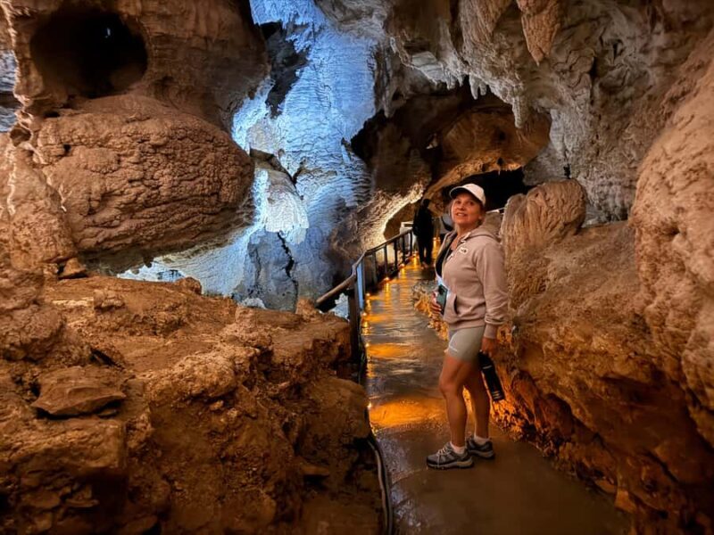 Private Day Tour: Waitomo Glowworms & Hobbiton Movie Set - Introduction