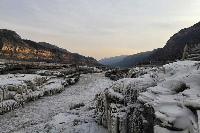 Private Day Tour: Yellow River Hukou Waterfall Tour From Xian - An In-Depth Look at the Hukou Waterfall Tour