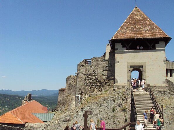 Private day trip: Budapest to Szentendre, Visegrad and Esztergom - Exploring the Best of Budapest’s Surroundings: A Private Day Trip to Szentendre, Visegrád, and Esztergom