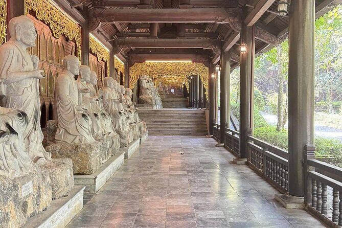 Private Day Trip Discover Bai Dinh Pagoda, Trang An & Mua Caves - FAQs