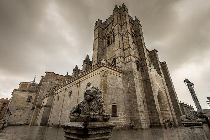 Private Day Trip from Madrid to Ávila - Key Points