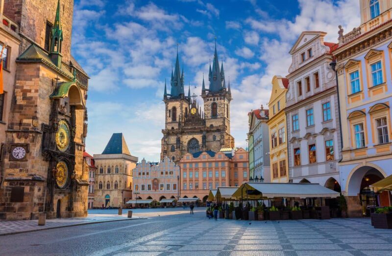 Private day trip from Vienna to Prague and back, in English - Analyzing the Experience: What You Can Expect