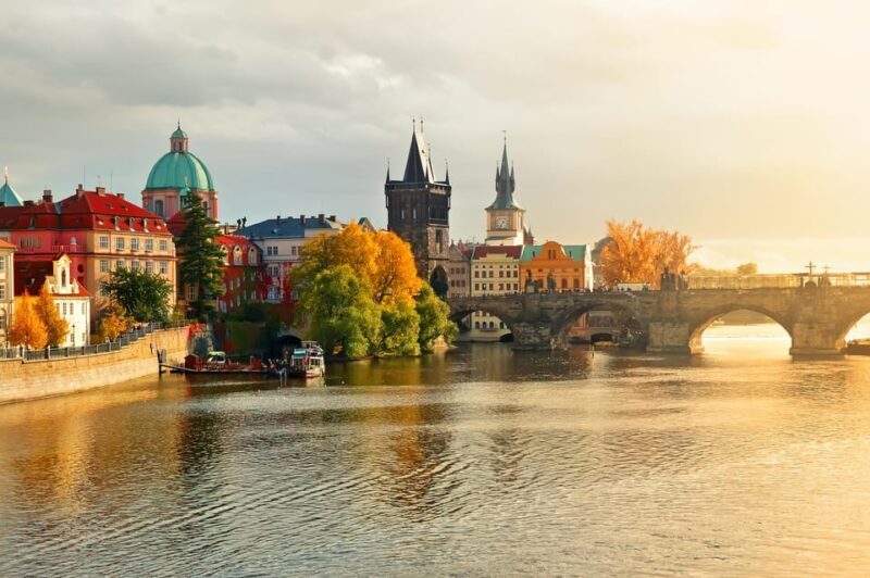 Private day trip from Vienna to Prague and back, in English - FAQ