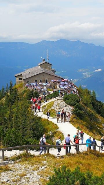 Private day trip: Munich to Eagle's Nest & back, in English - Practical Considerations and Tips