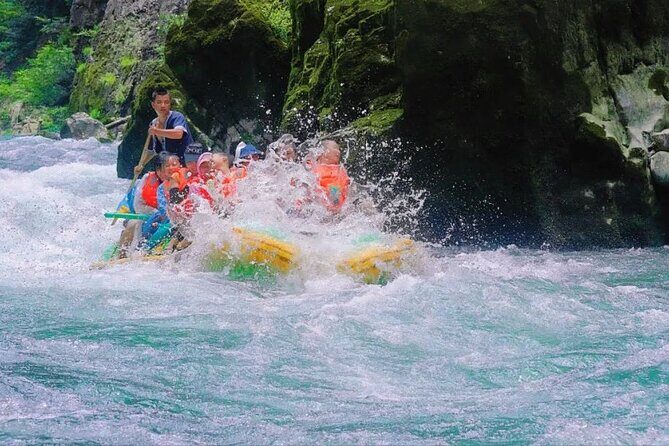 Private Day Trip of Mengdong River Rafting from Zhangjiajie - A Closer Look at the Mengdong River Rafting Experience
