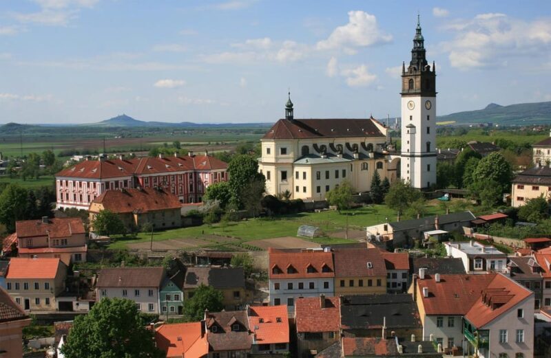 Private day trip: Prague to Dresden & Litomerice, in English - Transportation & Comfort