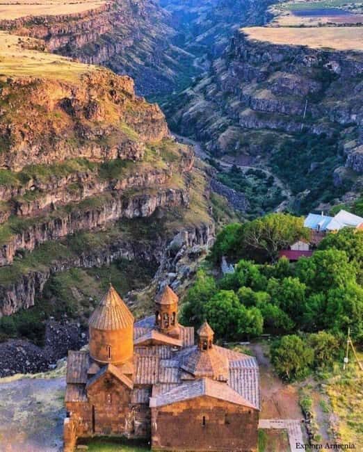 Private Day Trip to Amberd, Saghmosavank & Alphabet Monument - Key Points
