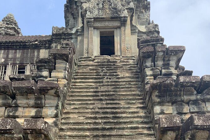 Private Day Trip to Angkor Temples with Expert Guide - A Detailed Look at the Experience