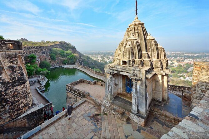 Private Day Trip to Chittorgarh from Udaipur with Guide Option - Stops at Historic Landmarks