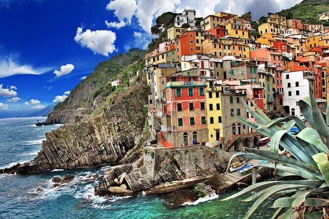 Private Day Trip to Cinque Terre and Pisa from Florence - A Close Look at the Itinerary