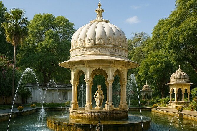 Private Day Trip to City Palace, Lake Pichola Temples in Udaipur - The Itinerary: A Deep Dive into Each Stop