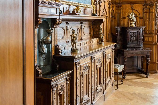 Private Day Trip to Dracula's Castle from Bucharest - Who’s This Tour Perfect For?