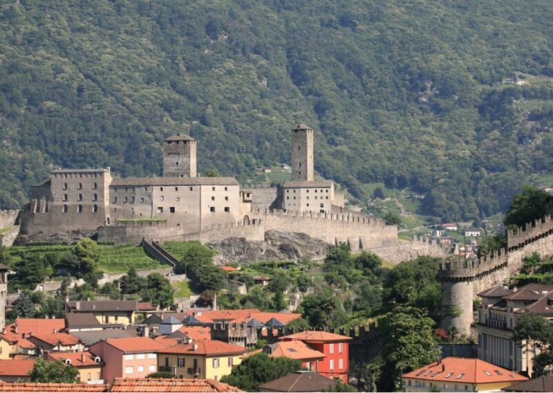 Private Day Trip to Lake Como & Lugano from Zürich by Car - FAQs