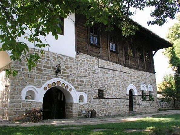 Private Day-Trip to Medieval Bulgaria from Bucharest - Exploring Medieval Bulgaria on a Private Day-Trip from Bucharest
