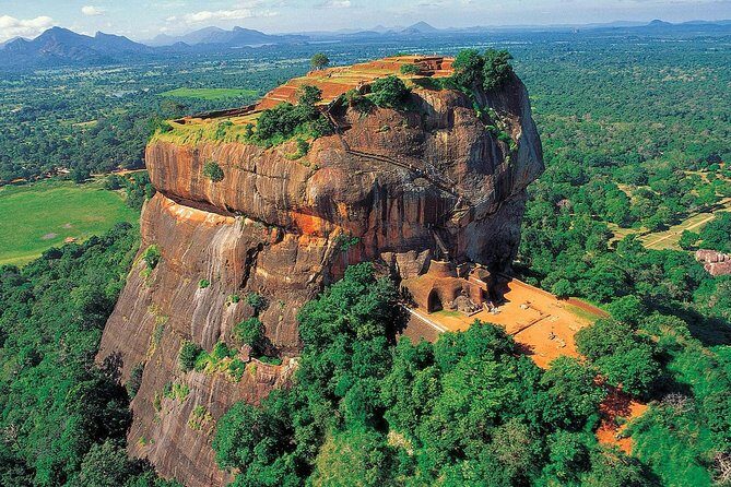 Private Day Trip To Sigiriya rock And Polonnaruw Ruins - Where the Tour Excels