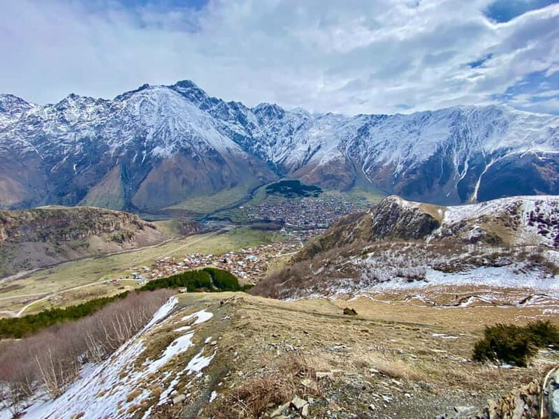 Private day trip to Stepantsminda, Kazbegi Mountains & Sno - Key Points