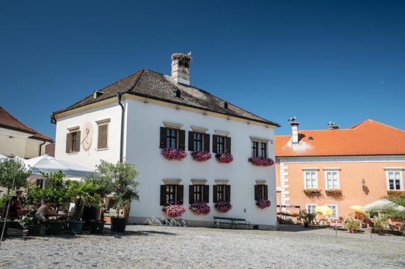 Private Day Trip to Viennese Countryside with Wine Tasting - Key Points