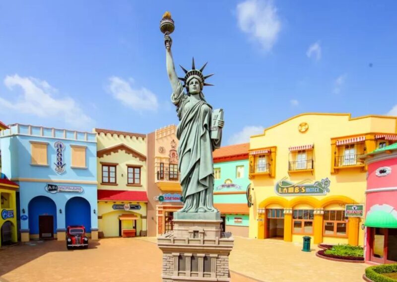 Private Daytrip to Ramoji Film City and Sanghi Temple by Car - Key Points