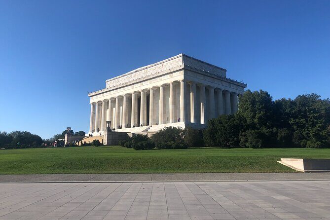 Private DC Guided Bus Tour with Step Off Guide - Who Will Appreciate This Tour Most?