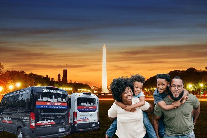 Private DC Monuments by Moonlight (Up to 12 Guests) - Key Points