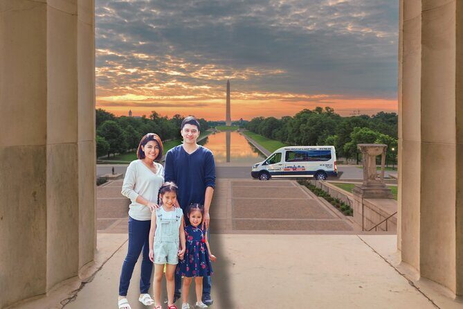 Private DC Monuments by Moonlight (Up to 12 Guests) - FAQs