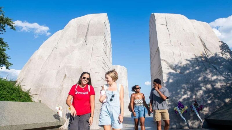 Private DC Pride Ride: LGBTQIA+ History by Electric Cart - An In-Depth Look at What This Tour Offers