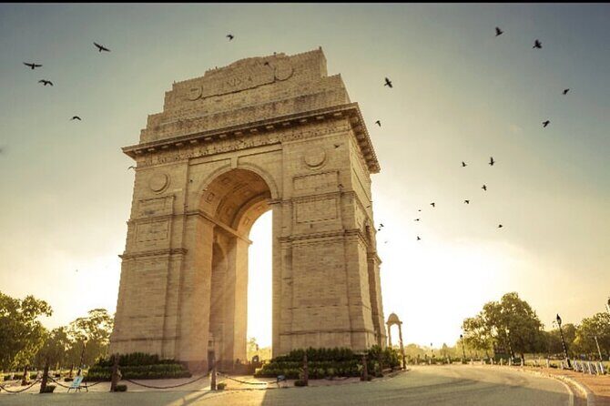 Private Delhi City Tour With Guide And Lunch All Including - What’s Included & What to Keep in Mind